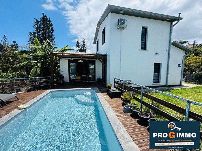 Maison à vendre - Le Tampon, Quatorzième, Dix-Septième - 4 pièces - 3 chambres