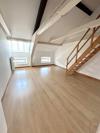 Appartement 2 pièces à Mulhouse, Centre historique, à louer
