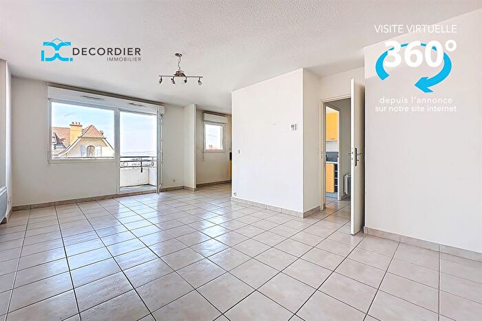 Appartement à vendre - Évian-les-Bains - 2 pièces - 1 chambre