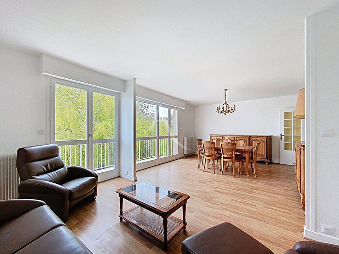 Appartement à vendre - Chambourcy - 4 pièces - 2 chambres