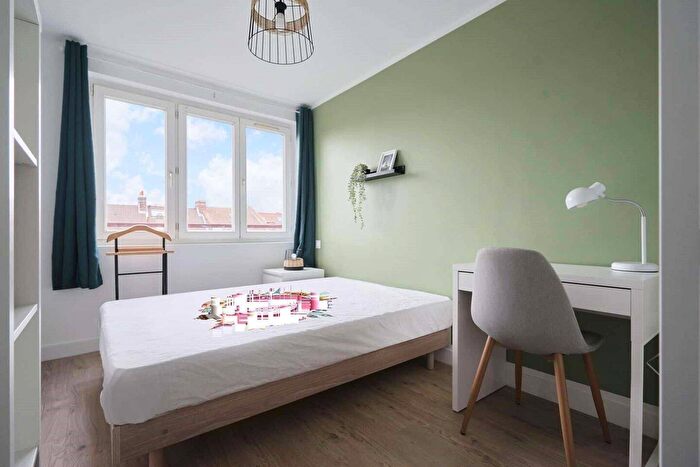 Appartement à louer - Saint Maurice-Pellevoisin, Lille - 1 pièce