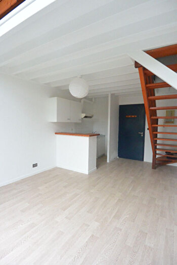 Appartement à louer - Bordeaux, Saint-Augustin - 2 pièces - 1 chambre