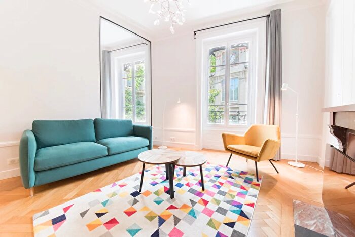 Appartement à louer - Lyon er , Ouest des Pentes - 2 pièces - 1 chambre