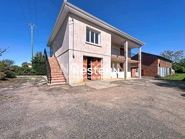 Maison à vendre - Seissan - 8 pièces - 4 chambres