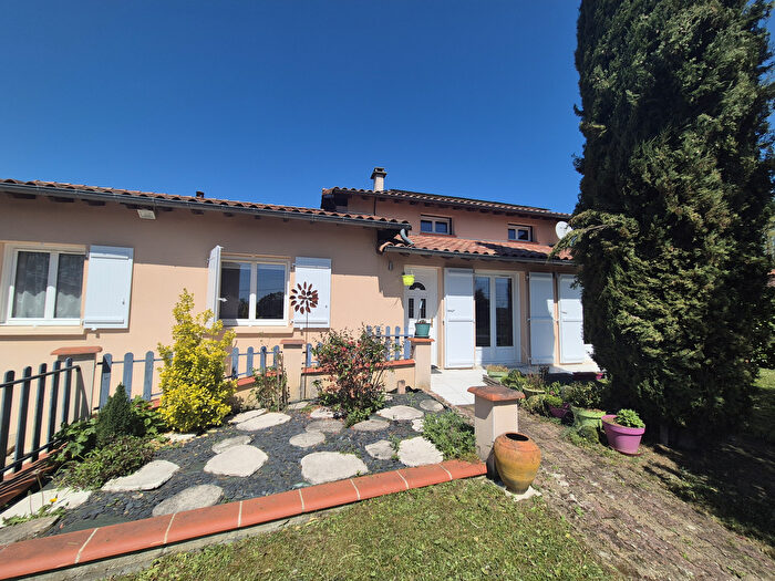 Maison à vendre - Caussade - 9 pièces - 5 chambres