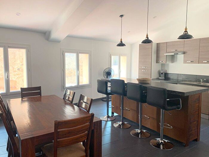 Maison à louer - Cotignac - 3 pièces - 2 chambres