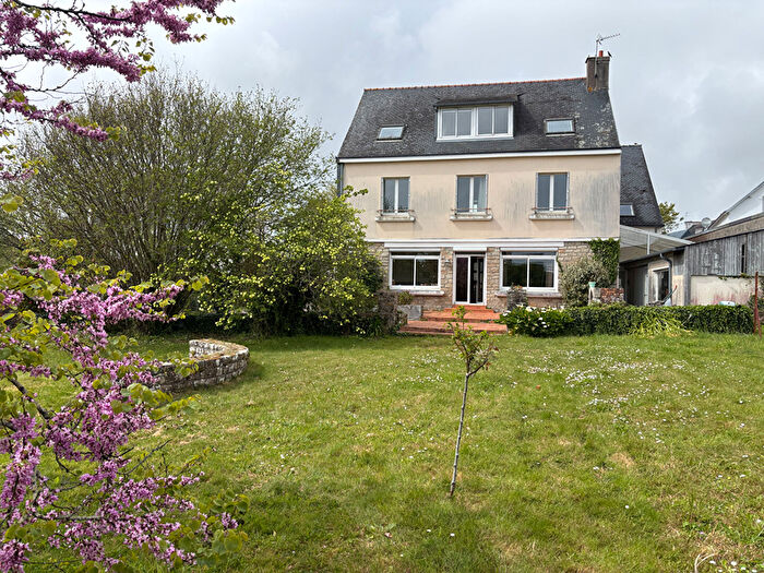 Maison à vendre - Clohars-Carnoët - 11 pièces - 7 chambres