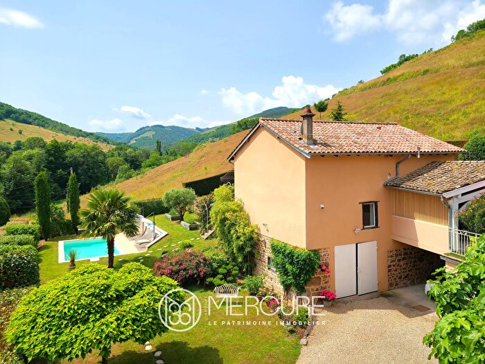 Maison à vendre - Quincié-en-Beaujolais - 8 pièces - 5 chambres