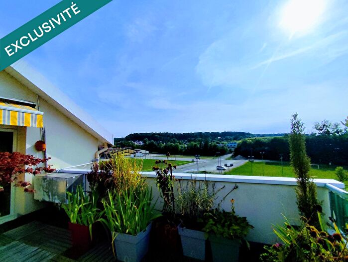 Appartement à vendre - Waldighofen - 4 pièces - 3 chambres