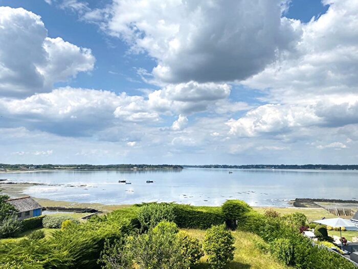 Maison à vendre - Locmariaquer - 6 pièces - 5 chambres