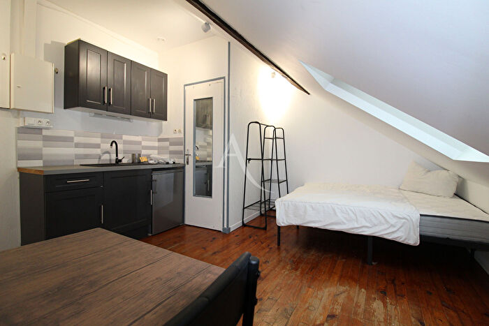 Appartement à louer - Dijon, Centre-ville - 1 pièce