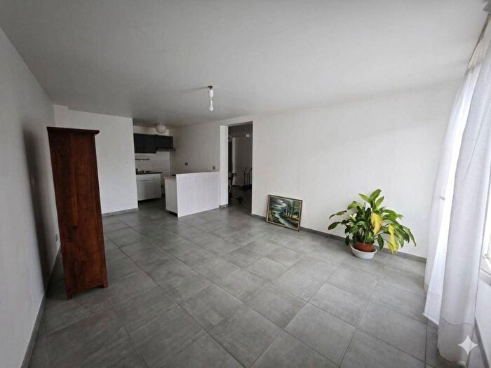 Bas, Maule - Appartement 3 pièces à louer