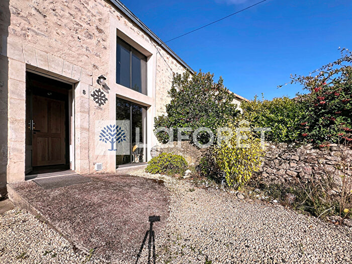Saint-Loup-Lamairé : Maison 2 pièces à louer