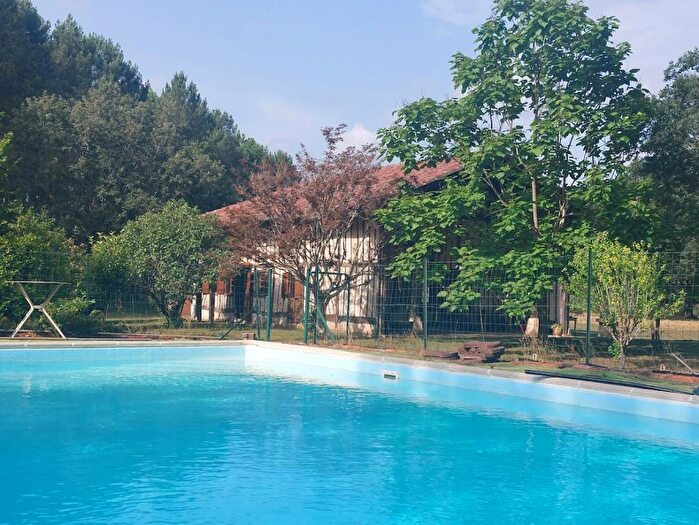 Maison à vendre - Azur - 6 pièces - 3 chambres