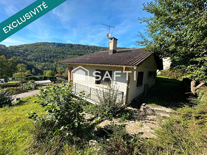 Maison à vendre - Saint-Hippolyte - 6 pièces - 2 chambres