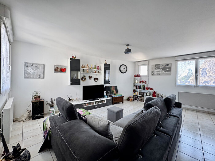 Appartement à vendre - Péaule - 4 pièces - 2 chambres