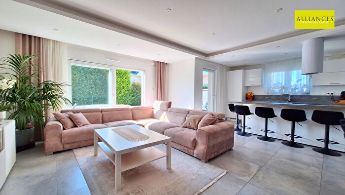 Maison à vendre - Niffer - 6 pièces - 4 chambres