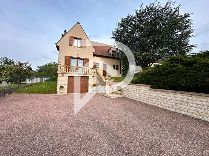 Saint-Mard : Maison 5 pièces à vendre
