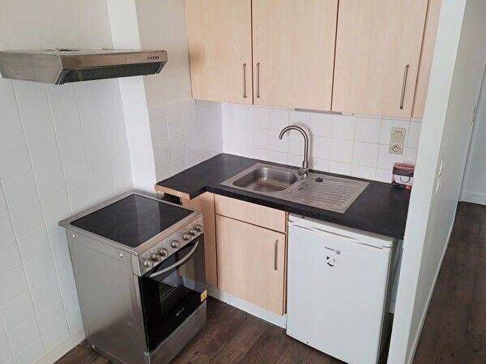 Appartement à louer - Ballainvilliers, Clermont-Ferrand - 2 pièces - 1 chambre