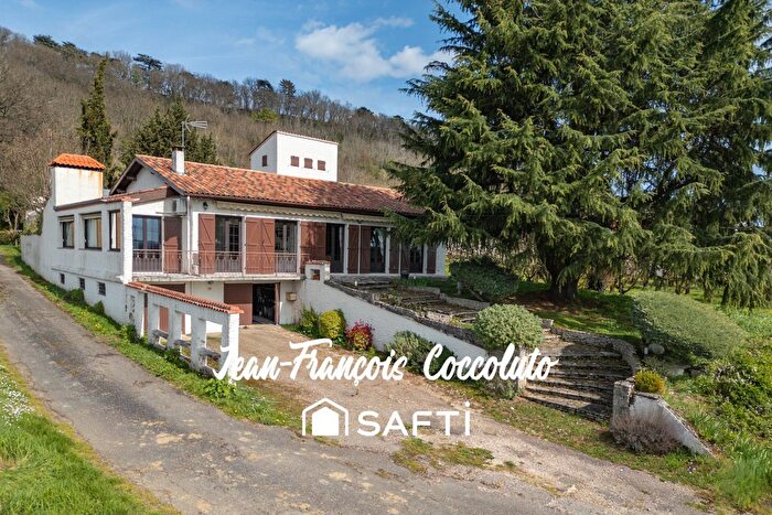 Maison à vendre - Castelculier - 6 pièces - 4 chambres