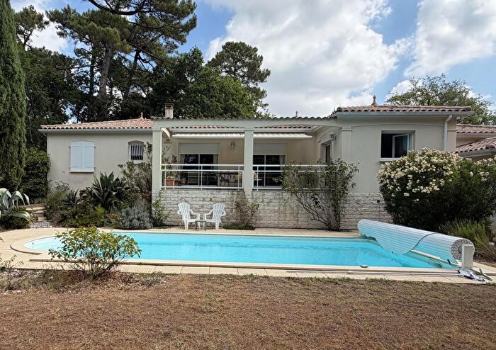 Les Mathes : Maison 5 pièces à vendre