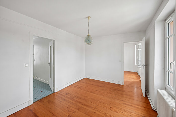 Cernay-la-Ville : Appartement 2 pièces à vendre