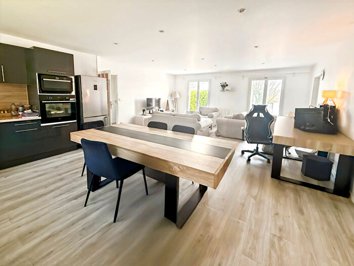 Maison à vendre - Carbon-Blanc - 4 pièces - 3 chambres