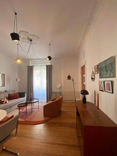 Poincare Est, Strasbourg : Appartement 2 pièces à louer