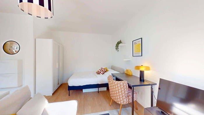 Appartement 1 pièce à Centre, Angers, à louer