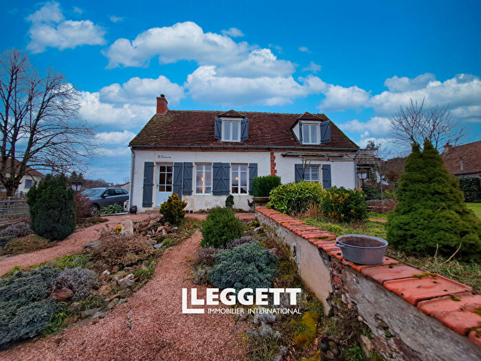 Maison à vendre - Saint-Aubin-sur-Loire - 5 pièces - 3 chambres