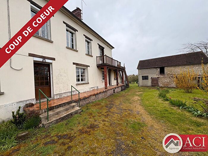 Hénonville - Maison 7 pièces à vendre