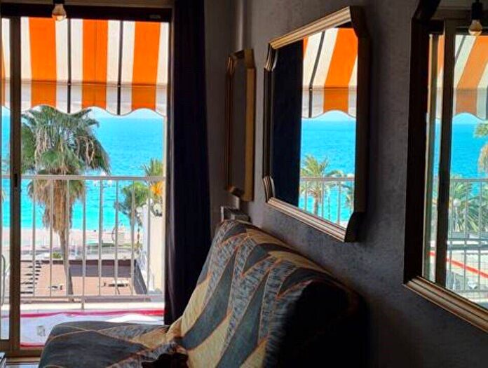 Appartement à louer - Saint-Pierre-De-Féric, Nice - 1 pièce