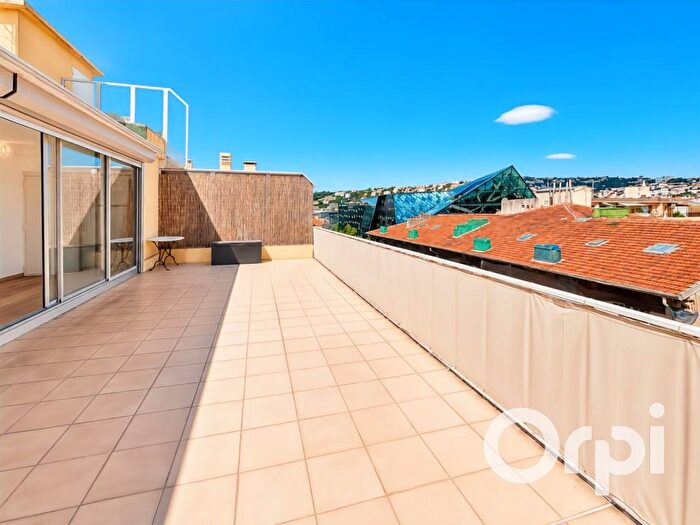 Nice, Médecin - Appartement 2 pièces à vendre