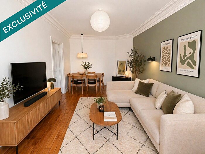 Paris 19ème, Mouzaia - Appartement 2 pièces à vendre