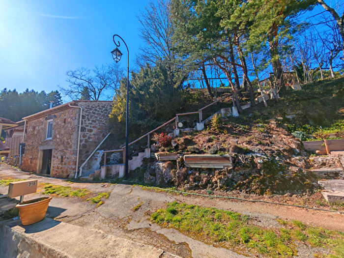 Maison à vendre - Alboussière - 4 pièces - 2 chambres