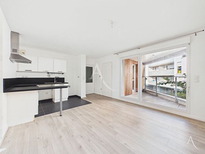 Appartement 2 pièces à Wasquehal, Centre-ville, Pharos, Site Saint-Nicolas, à vendre