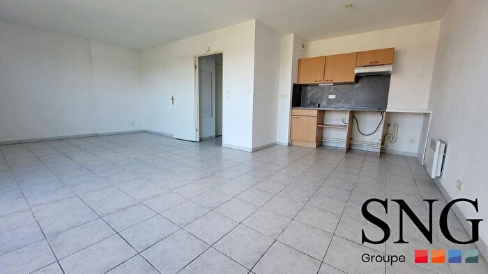 Appartement à louer - Centre Ancien, Caudebec-lès-Elbeuf - 1 pièce