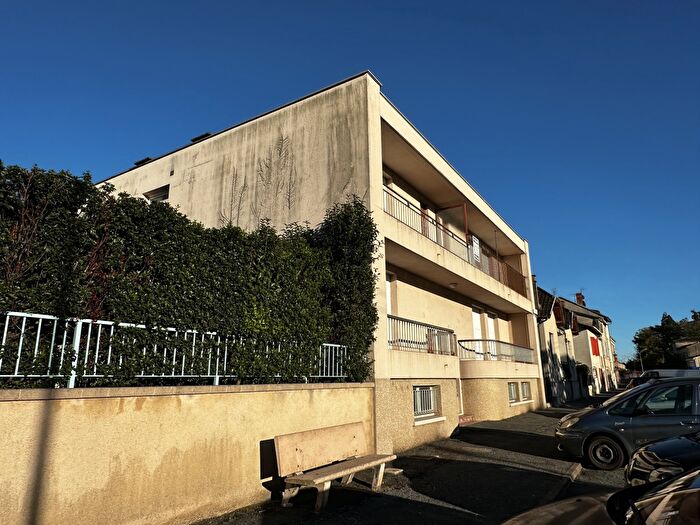 Maison à vendre - Miramont-de-Guyenne - 10 pièces - 6 chambres