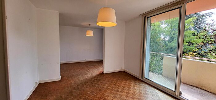 Riom, Les Charmettes, Le Champ d'Ojardias, Layat : Appartement 3 pièces à vendre