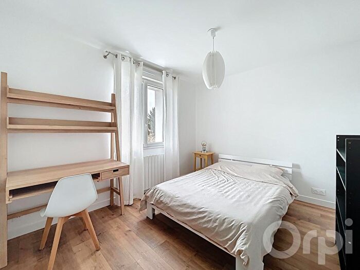 Appartement à louer - Alfortville, Zola Carnot, Alouettes, Val de Seine - 2 pièces - 1 chambre