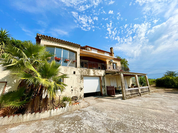 Le Pouget - Maison 10 pièces à vendre