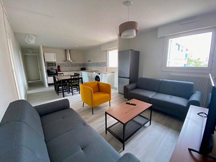 Appartement à louer - Madeleine-Saint Léonard-Justices, Angers - 5 pièces - 4 chambres