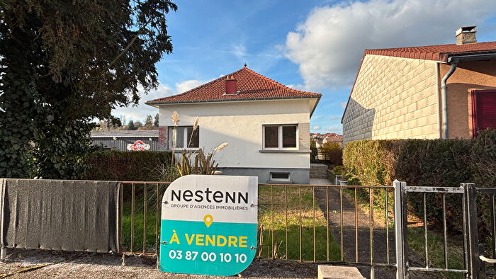 Maison à vendre - Longeville-lès-Saint-Avold - 4 pièces - 2 chambres