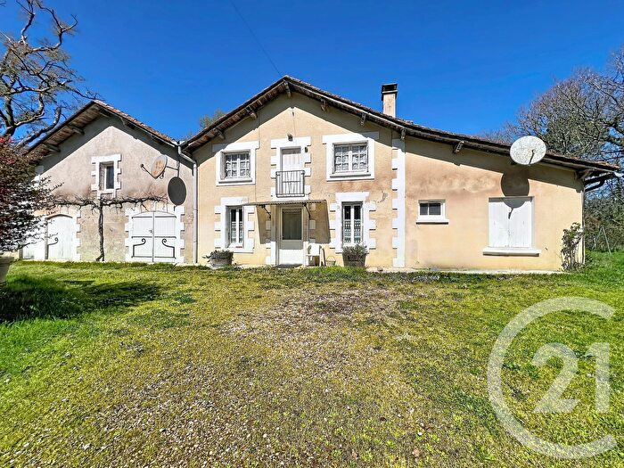 Maison à vendre - Montpon-Ménestérol - 5 pièces - 4 chambres