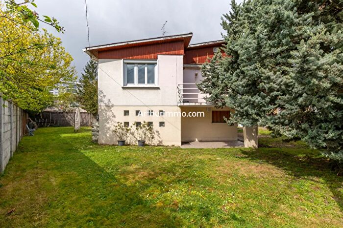 Maison à vendre - Sucy-en-Brie, Grand Val - 5 pièces - 4 chambres