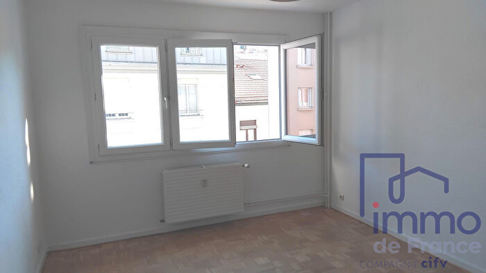 Appartement 2 pièces à Saint-Étienne, à vendre