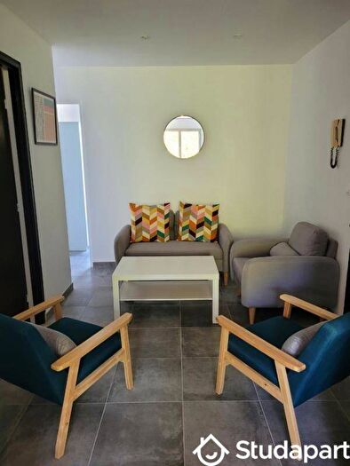 Appartement à louer - Avenue Nationale, Massy - 1 pièce - 4 chambres