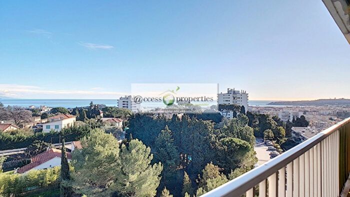 Appartement 3 pièces à louer à Antibes, Rastines, Super Antibes, Laval, La Fontonne