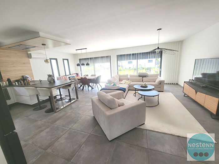 Maison à vendre - Saint-Ay - 7 pièces - 5 chambres