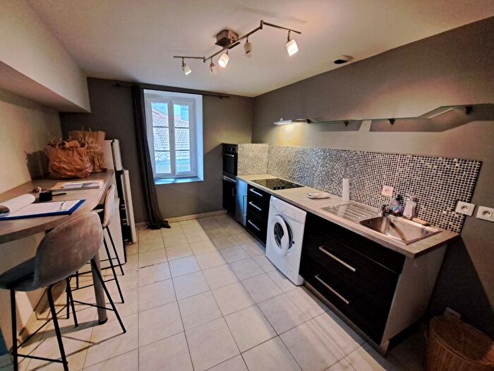 Appartement à louer - Beaurepaire - 3 pièces - 2 chambres